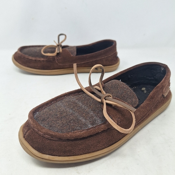 Pendleton | Shoes | Pendleton Brown Woolen Suede Moccasin Slippers ...